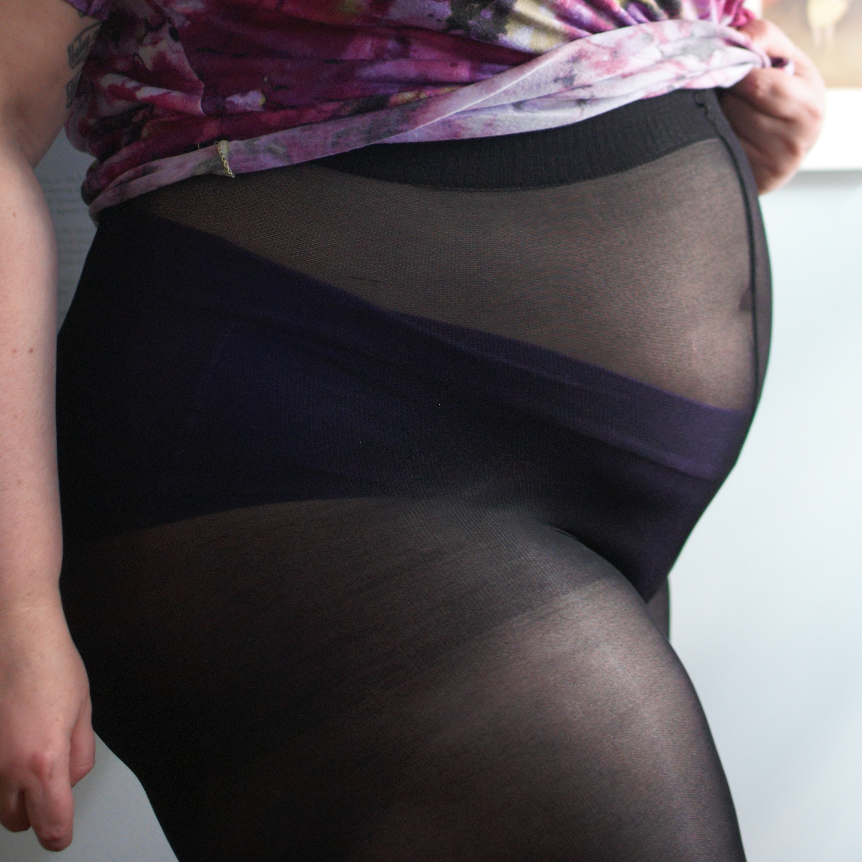 Tights Up To A Size 32 Our Plus Size Hosiery Review Of Snag Tights