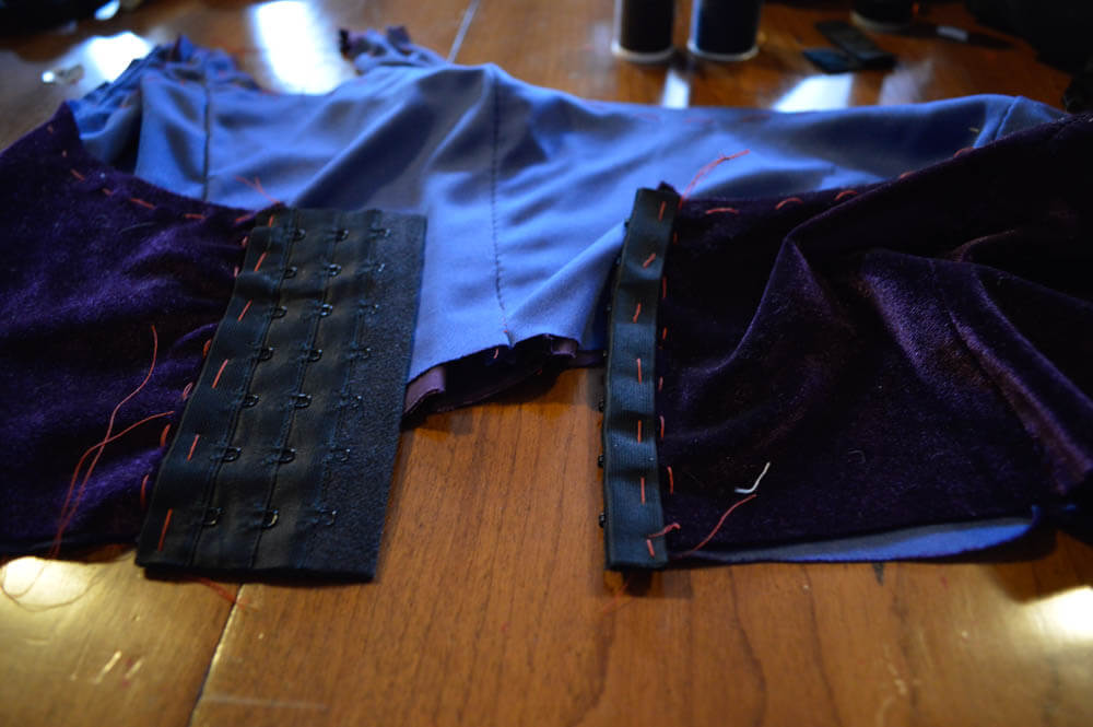 How to Make Your Own Garter Belt