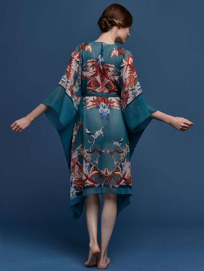 Meng SS15: Beautifully Opulent Beachwear