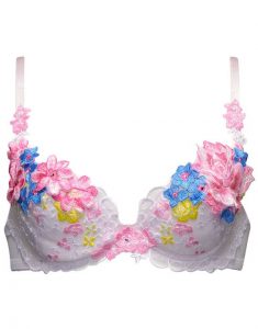 25 Impossibly Beautiful Japanese Bras You'll Fall in Love With